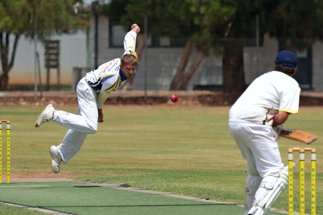 Davies and Wilson make the most of day two | The Bunyip