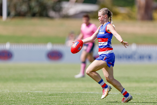 Bulldog ladies out-slogged by Eagles | The Bunyip